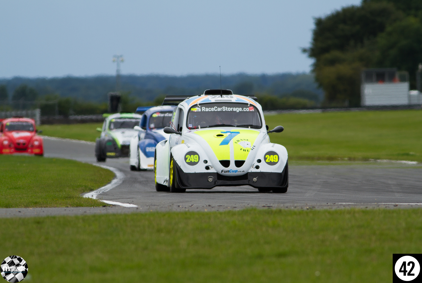 BRSCC Race Day & Fun Cup Championship - Paddock 42