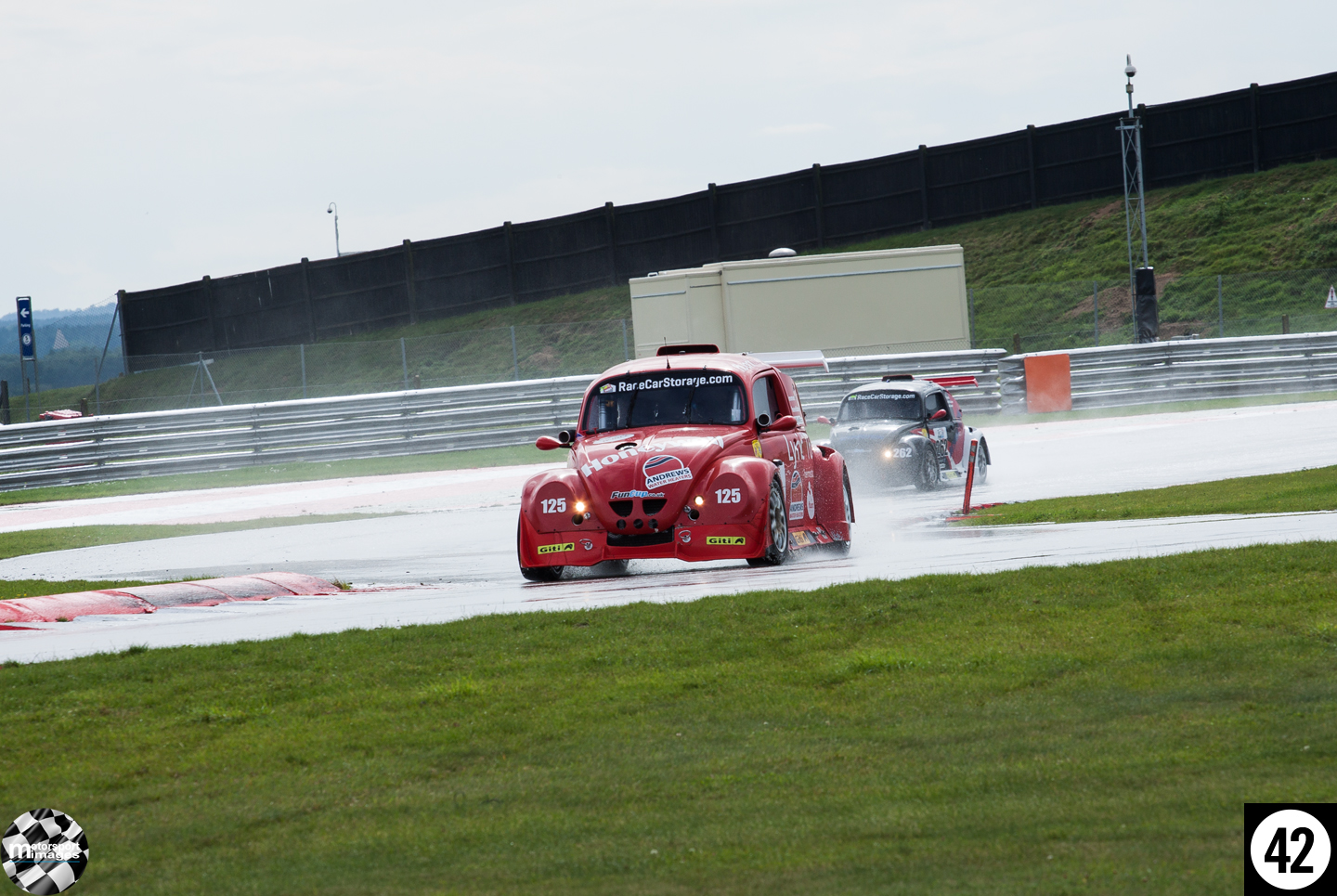 BRSCC Race Day & Fun Cup Championship - Paddock 42